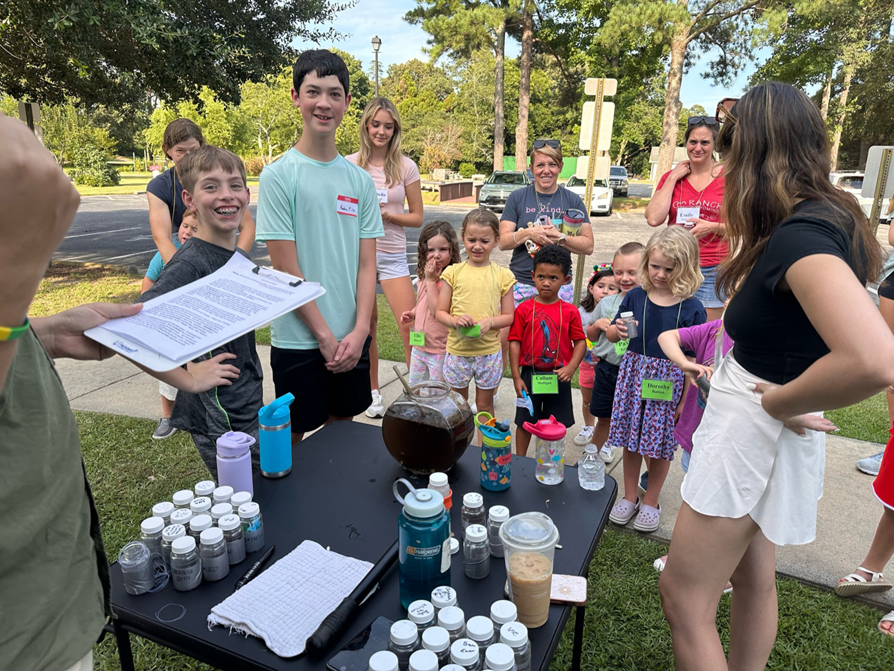 VBS students wowed by pollution demonstration - Sound Rivers