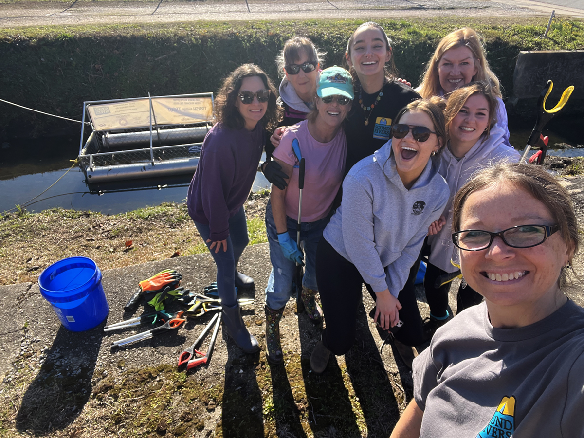 Trash trap ‘is working’ on a Litter-Free Jack’s Creek - Sound Rivers