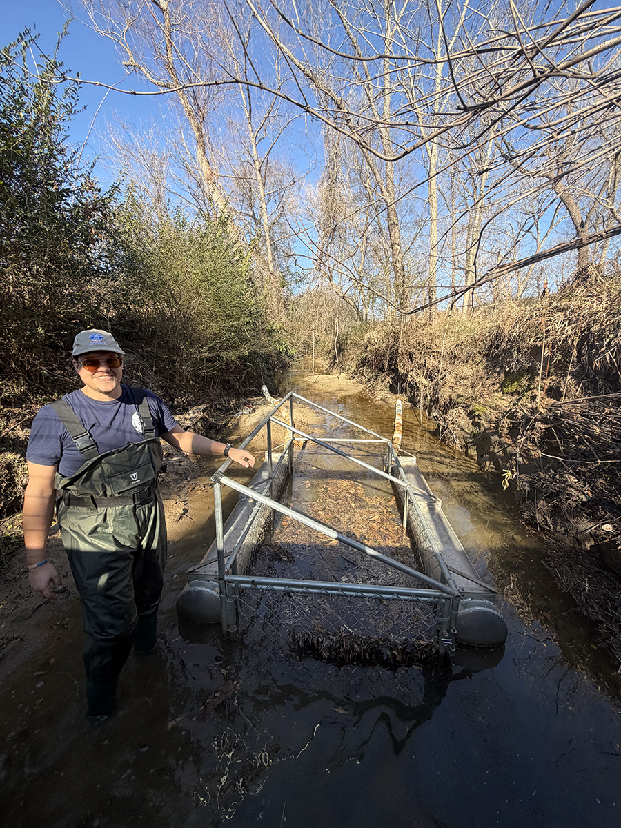 Chainsaw-wielding staff take on Little Rock Creek trash trap - Sound Rivers